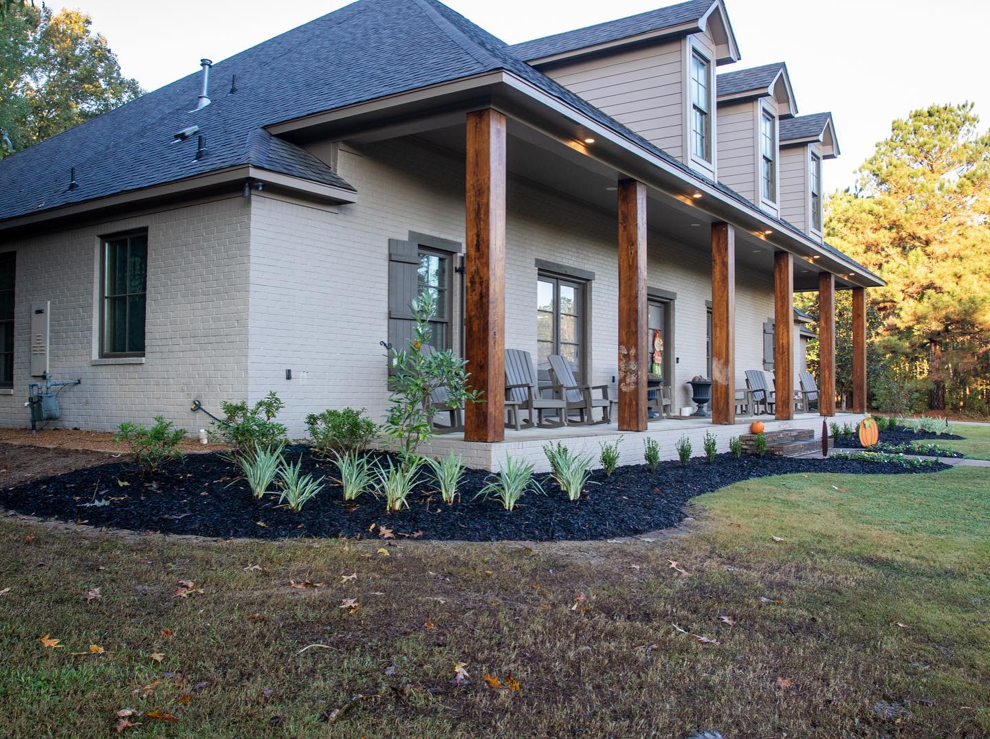 How to Choose a Professional Landscaper in Jackson, MS - Landscape Creative