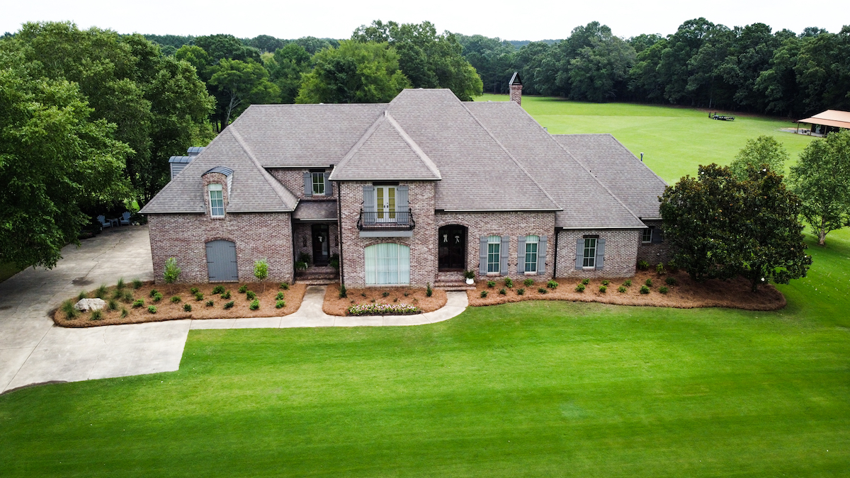 Jackson, MS Sod Company - Landscape Creative